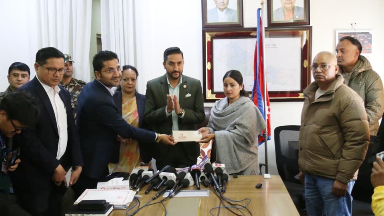 Wife of journalist Suresh Rajak, who died in the Tinkune incident, gets ...